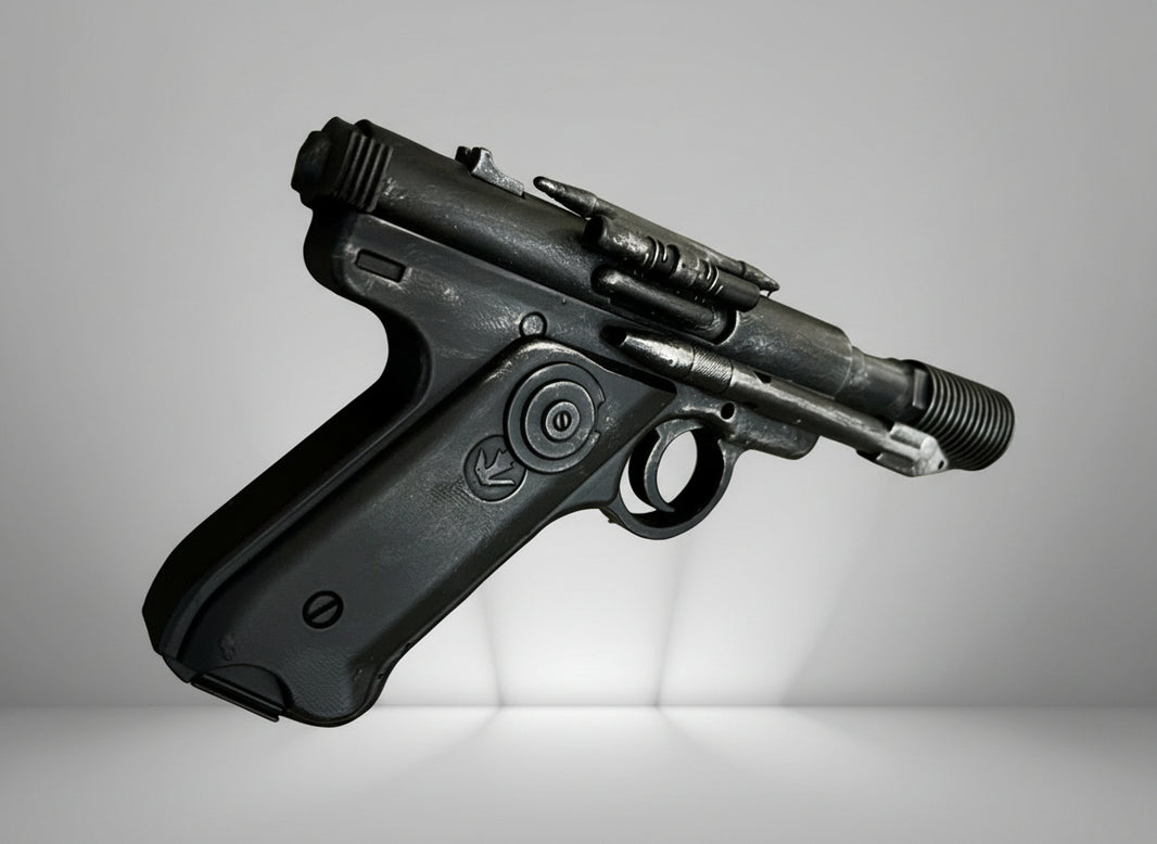 Star Wars Replica Blasters – E-11, DL-44, DH-17 & More | Outer Rim ...